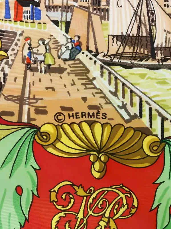 Hermès 2010s Carres 90 L'entente Cordiale Silk Scarves - Black