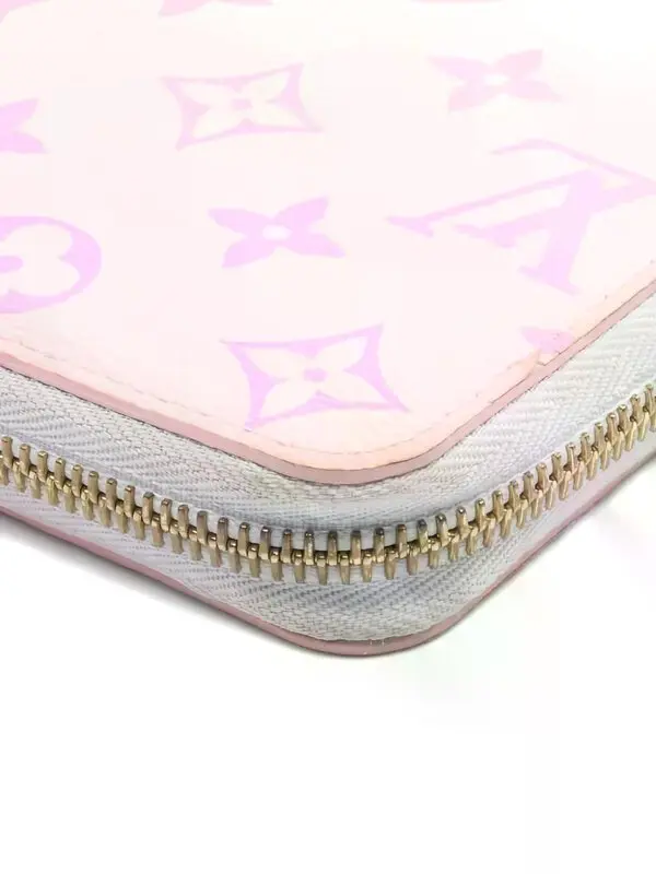 LOUIS VUITTON 2010s Monogram Zip Wallet - White