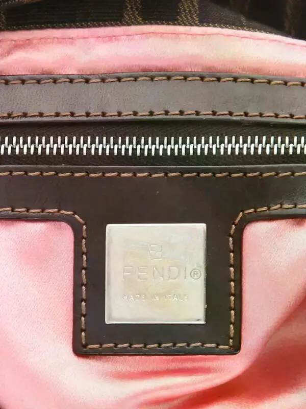 Fendi Baguette Shoulder Bag - Brown
