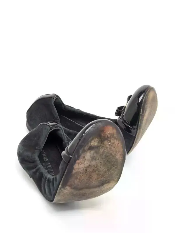 LOUIS VUITTON 2024 Suede Ballet Flats