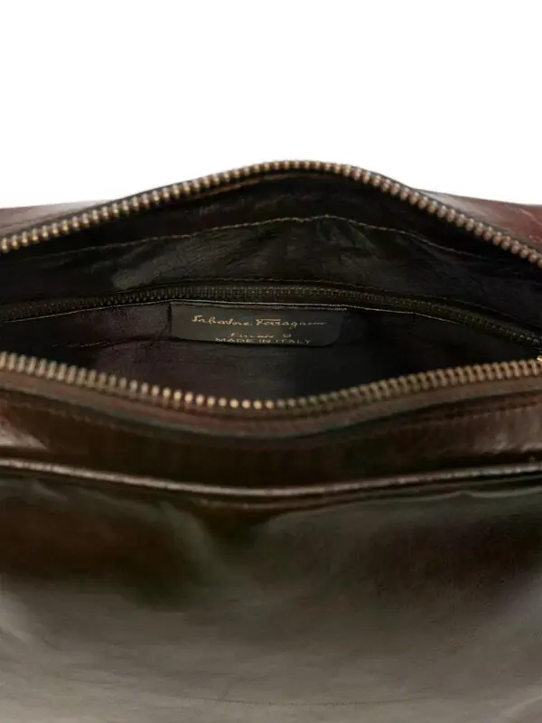 FERRAGAMO 1970s Leather Shoulder Bag