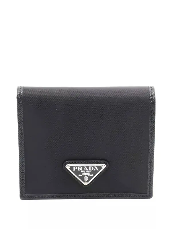 Prada 2020's Leather Triangle Logo Wallet - Black