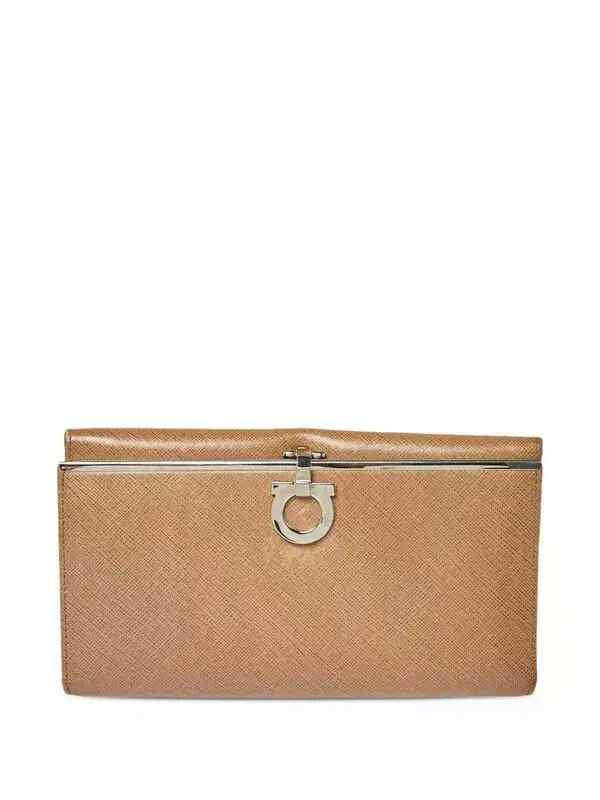 FERRAGAMO Icona Leather Wallet - Neutrals
