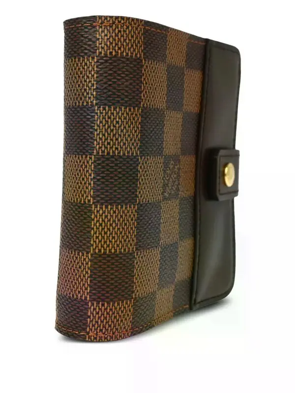 LOUIS VUITTON 2005 Compact Wallet