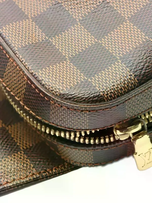 LOUIS VUITTON 2005 Damier Ebène Messenger Bag