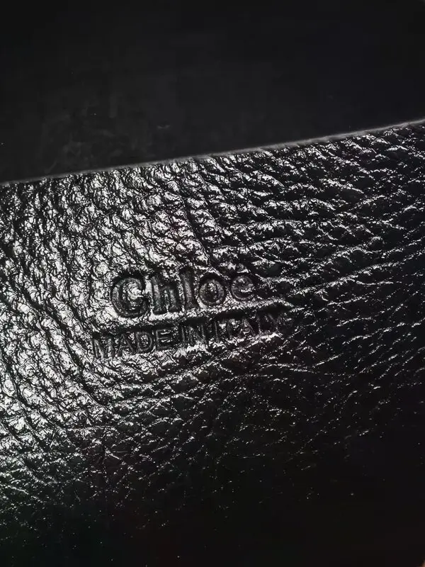 Chloé Bracelet Leather Handbag - Black