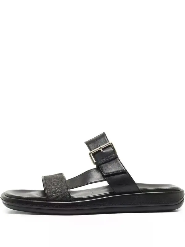 LOUIS VUITTON Buckle-strap Flat Sandals