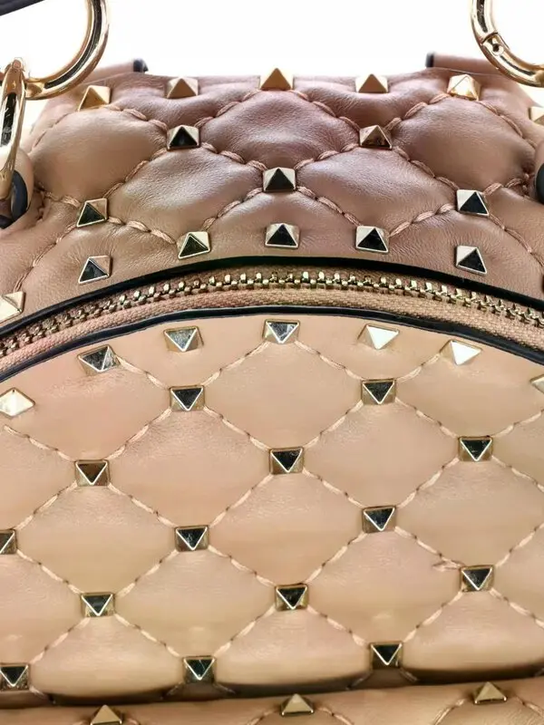 Valentino Garavani Rockstud Spike Quilted Leather Mini  display picture 3