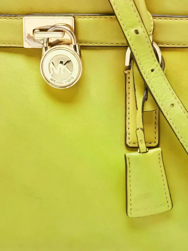 Michael Kors Padlock-detail Tote Bag - Green