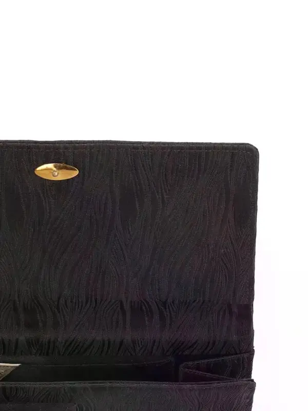 Vintage Wave-texture Clutch Bag