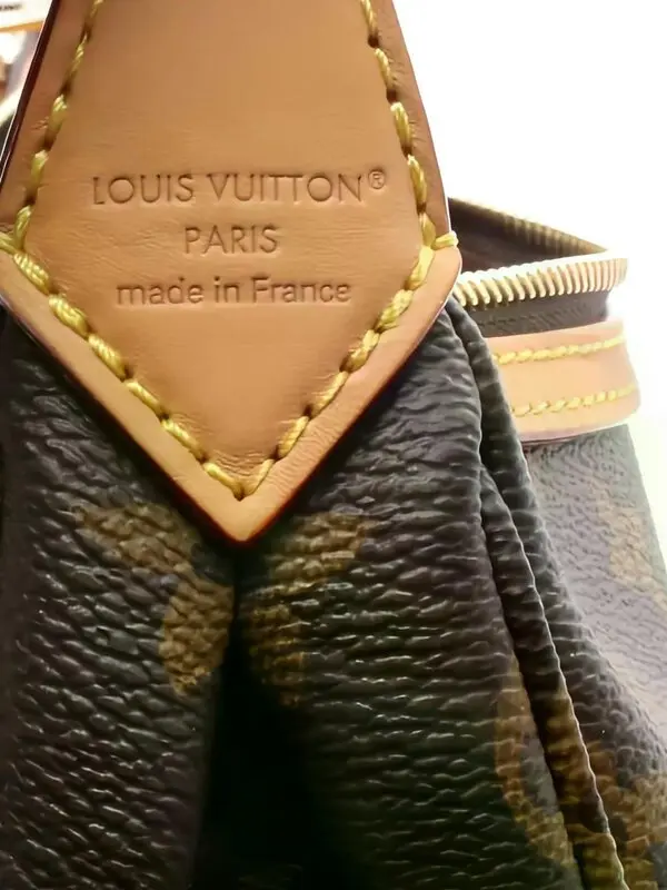LOUIS VUITTON Monogram Looping Shoulder Bag
