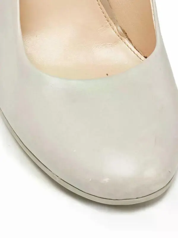 TOD'S Vintage Studded Heeled Pumps