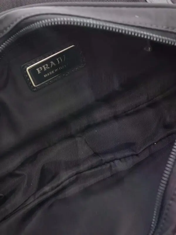 Prada Logo-plaque Belt Bag - Black