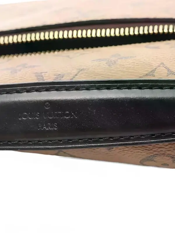 LOUIS VUITTON Metis Mm Crossbody Bag