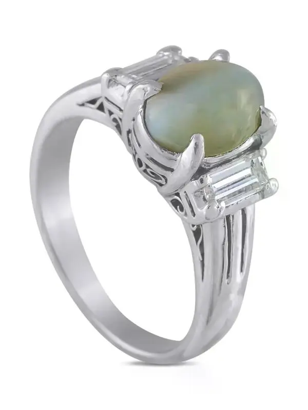 LB EXCLUSIVE Platinum Cats Eye And Diamond Ring