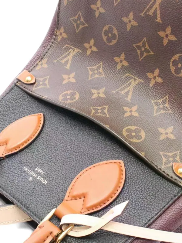 LOUIS VUITTON 2021 Monogram Fold Tote Bag