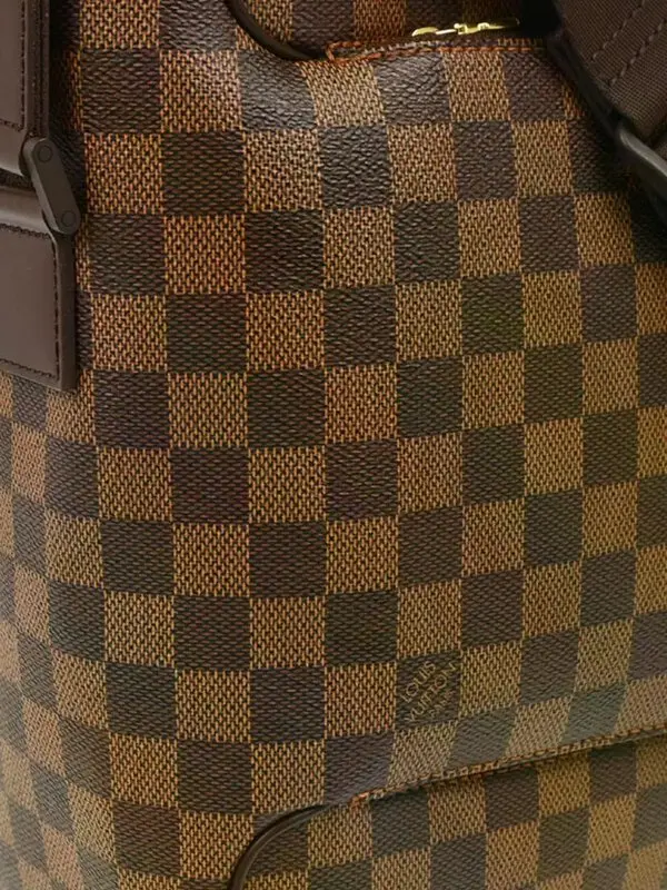 LOUIS VUITTON 2005 Damier Olaf Mm Shoulder Bag