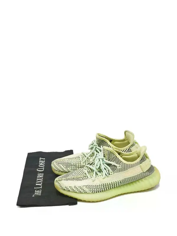 Yeezy Boost 350 Sneakers