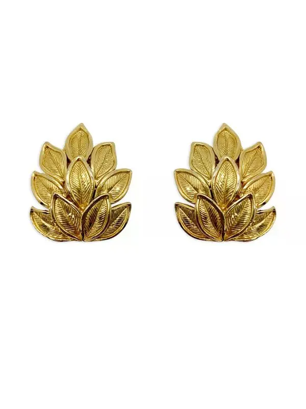 JENNIFER GIBSON JEWELLERY 1960s Trifari Leaf-motif Earrings - Gold