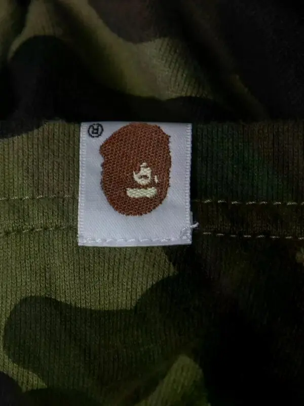 A BATHING APE Shark-motif Camouflage T-shirt - Green