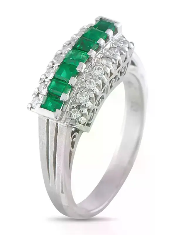LB EXCLUSIVE Platinum, Diamond And Emerald Ring - Silver
