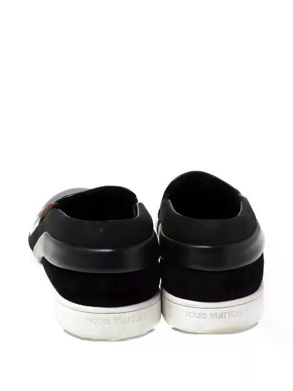 LOUIS VUITTON 2024 Stud-embellished Sneakers
