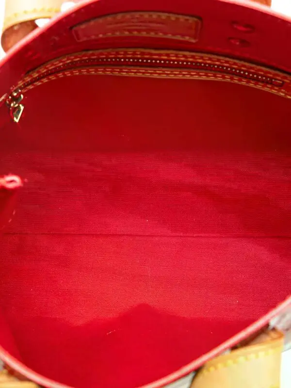 LOUIS VUITTON 2004 Monogram Vernis Reade Pm Handbag - Red