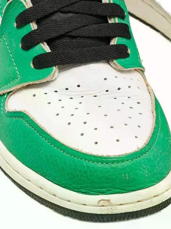 JORDAN Air 1 Sneakers - Green
