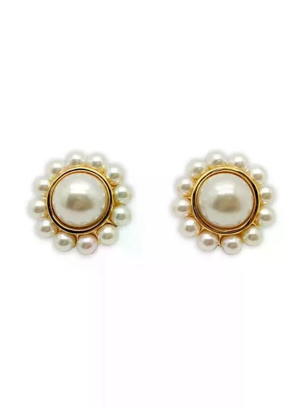 JENNIFER GIBSON JEWELLERY 1980s Pearl Napier Clip-on Earrings - Gold