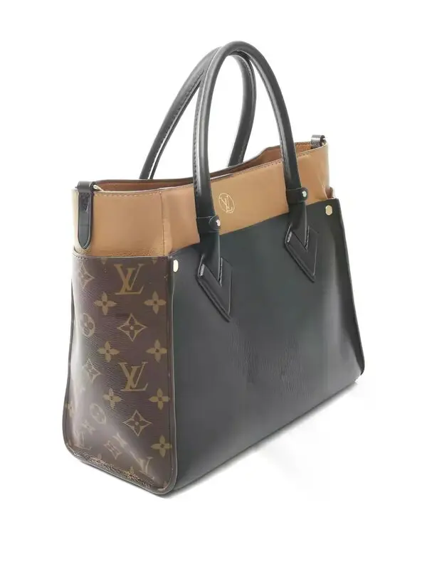 LOUIS VUITTON 2000s Monogram Leather Tote Bag