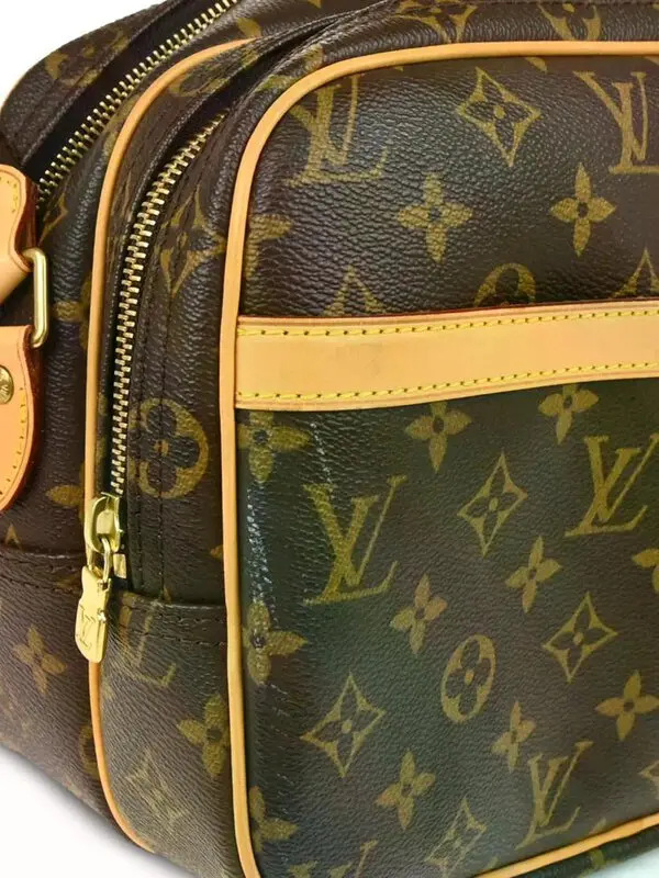 LOUIS VUITTON Reporter Pm Shoulder Bag
