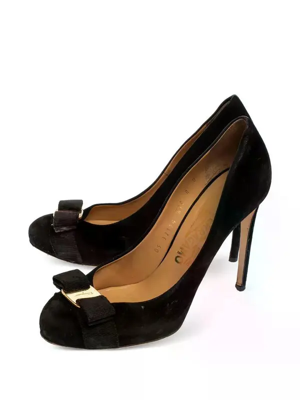 FERRAGAMO Suede Bow Pumps