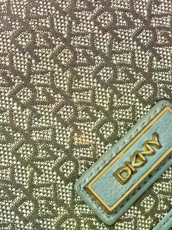 Dkny Pre-owned Monogram Canvas Wallet