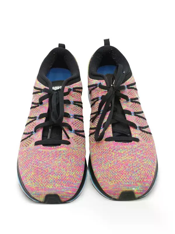 Nike Flyknit Sneakers