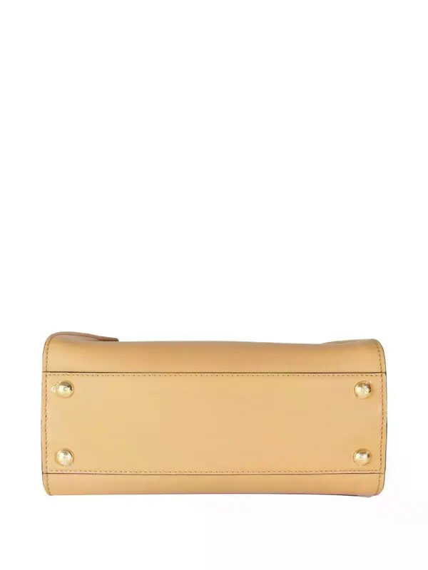 Fendi Peekaboo Shoulder Bag - Neutrals
