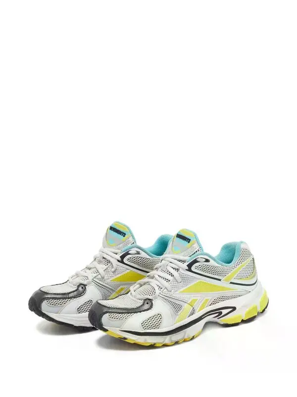 Vetements X Reebok Spike Runner 200 Sneakers - White