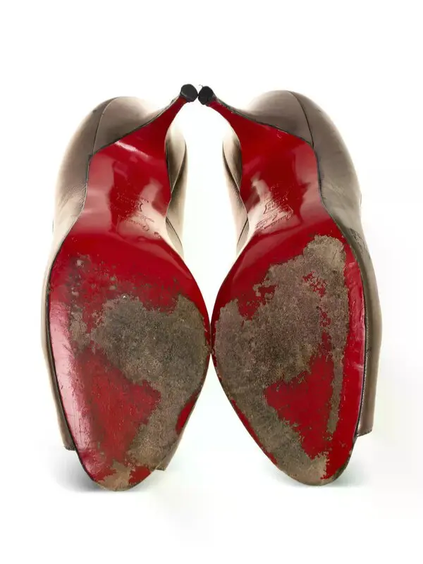 CHRISTIAN LOUBOUTIN Very Prive 90mm Pumps