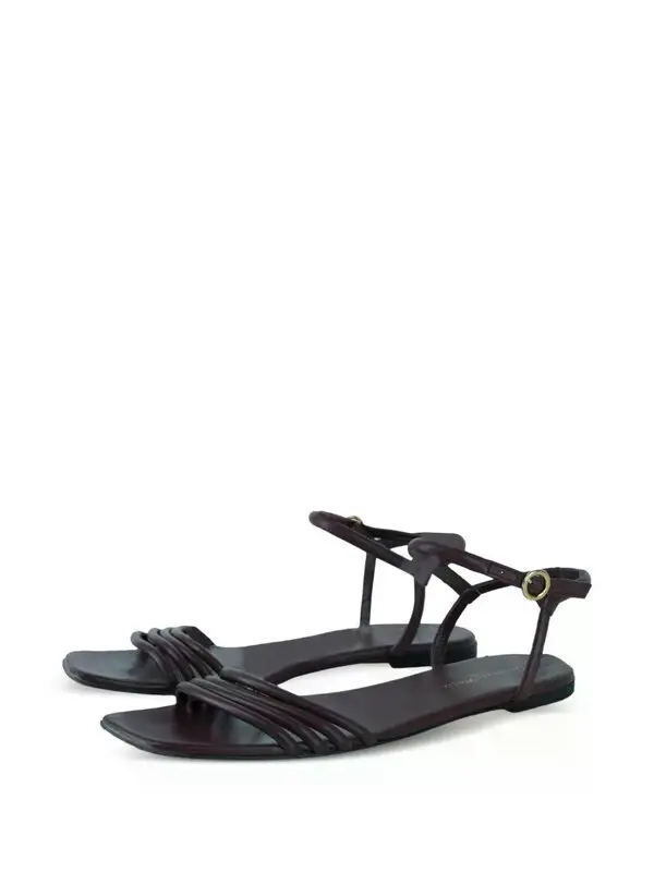 GIANVITO ROSSI Lena Leather Flat Sandals