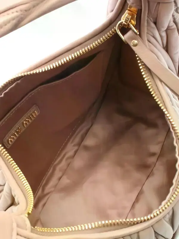 Miu Miu Matelassé Mew Wonder Handbag - Pink