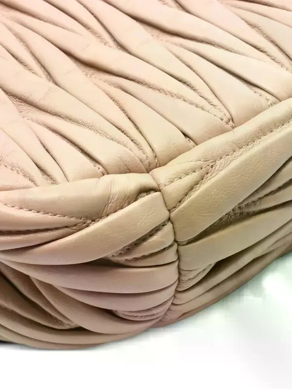Miu Miu Matelassé Mew Wonder Handbag - Pink
