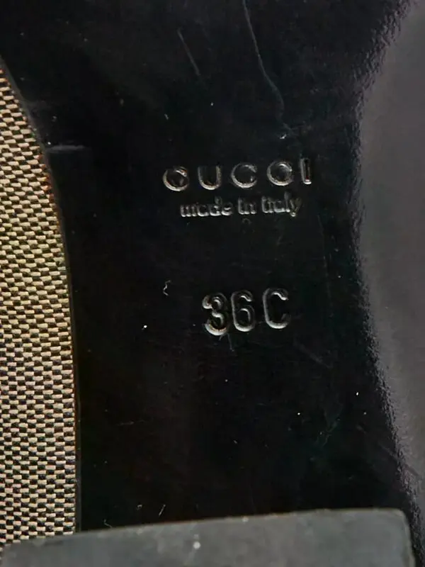 Gucci Block Heel Textured Pumps