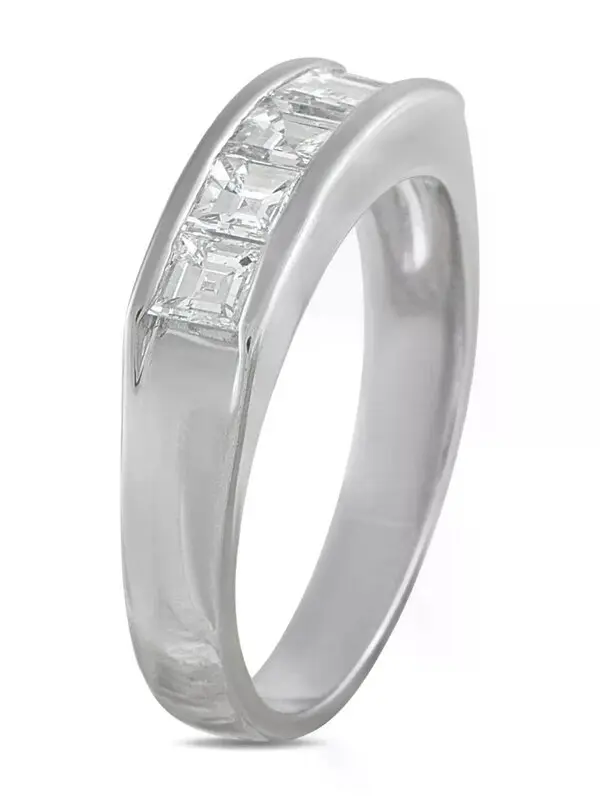 LB EXCLUSIVE Platinum Diamond Ring
