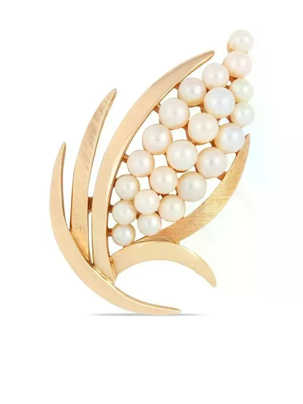 SUSAN CAPLAN 1960s Trifari Faux-pearl Leaf Brooch - Gold