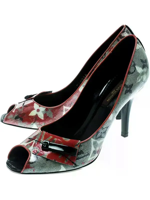 LOUIS VUITTON X Richard Prince Monogram 100mm Pumps