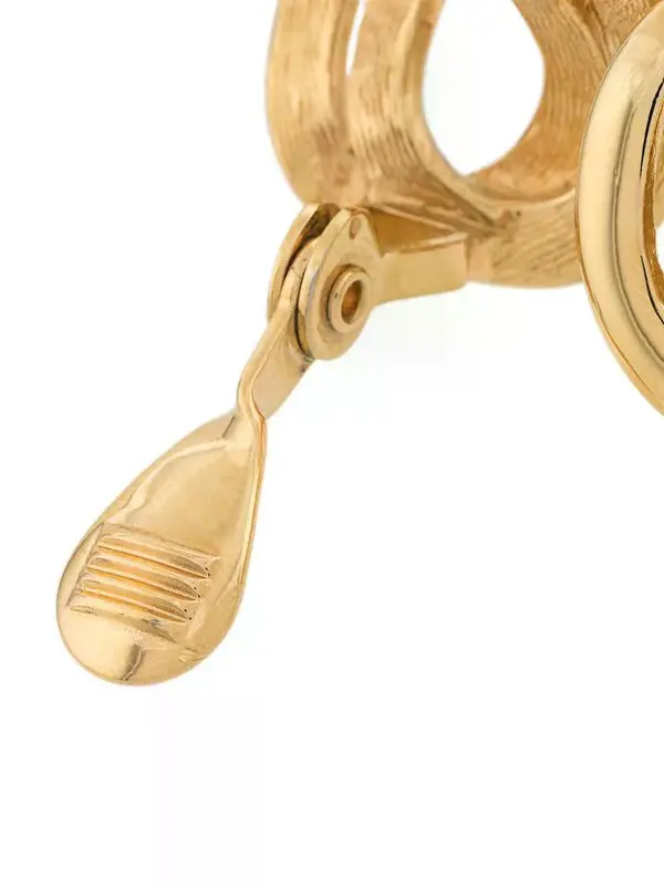 MONET 1980s Chain Link Earrings - Gold