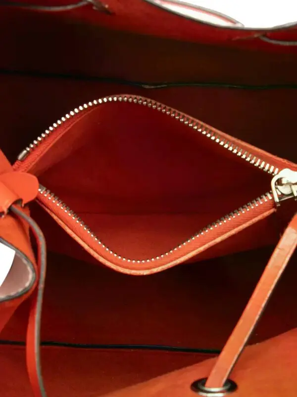 LOUIS VUITTON 2018 Epi Néonoe Mm Bucket Bag - Pink