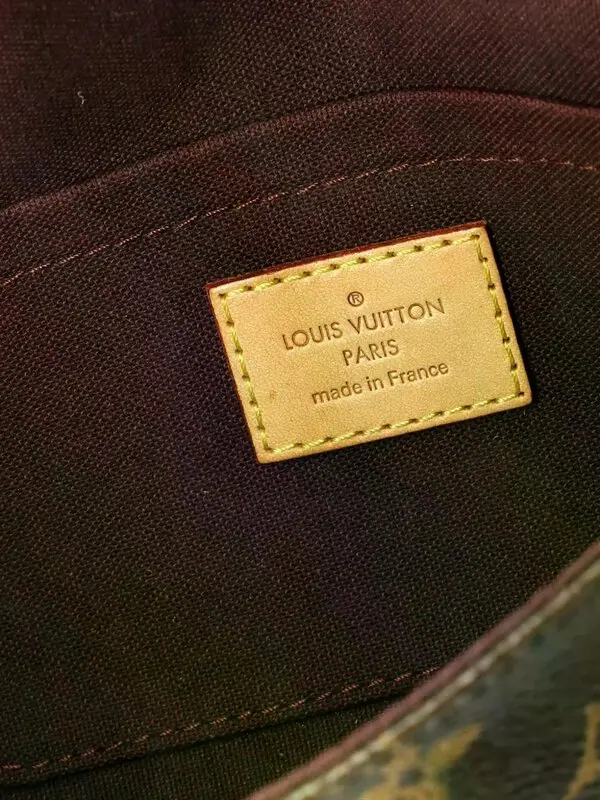 LOUIS VUITTON Favorite Handbag Monogram Canvas Pm