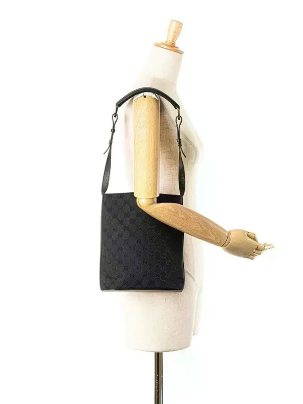 Gucci Gg Canvas Shoulder Bag