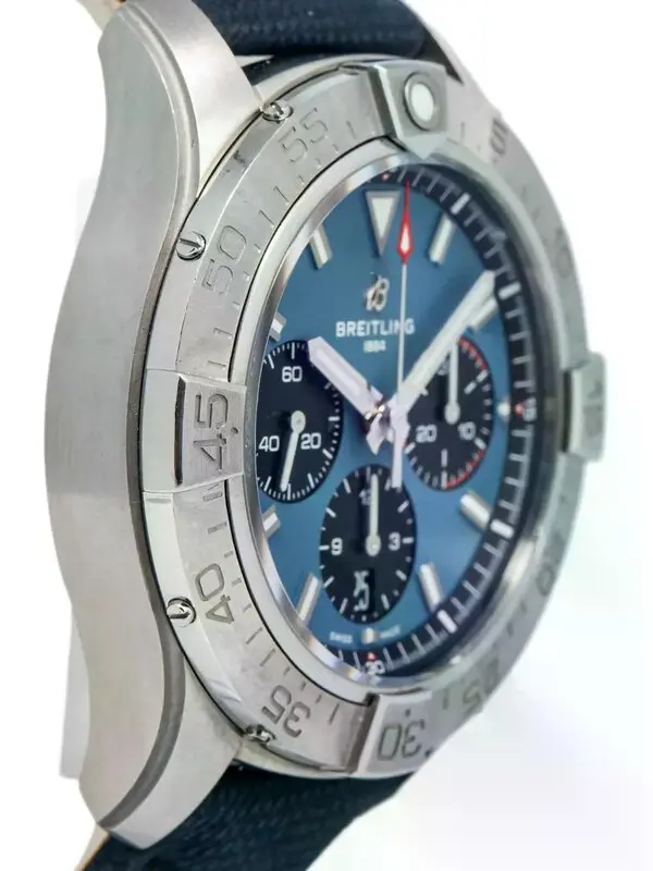 Breitling Avenger B01 44mm Chronograph Watch