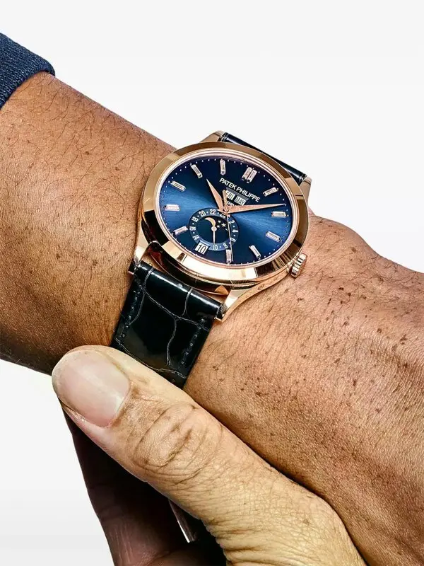 Patek Philippe Complications 38.5mm, 2019